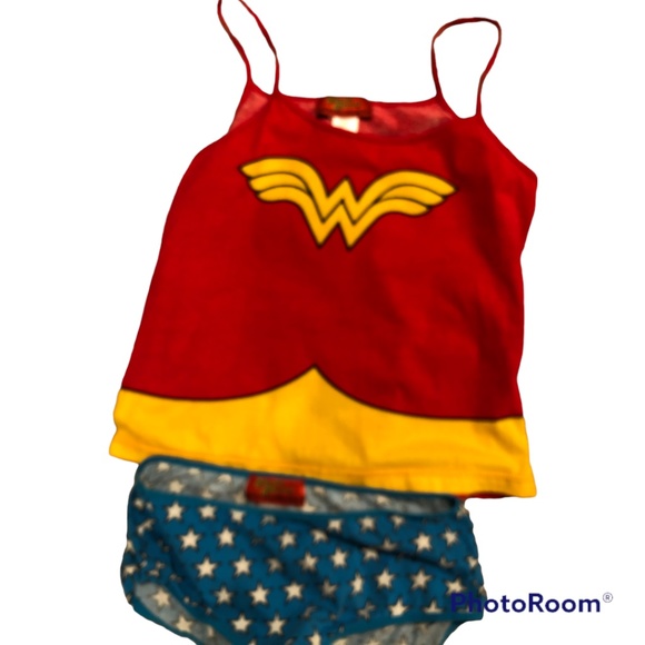 Intimates & Sleepwear | Wonder Woman Sleep Setpanties And Camisole Top ...